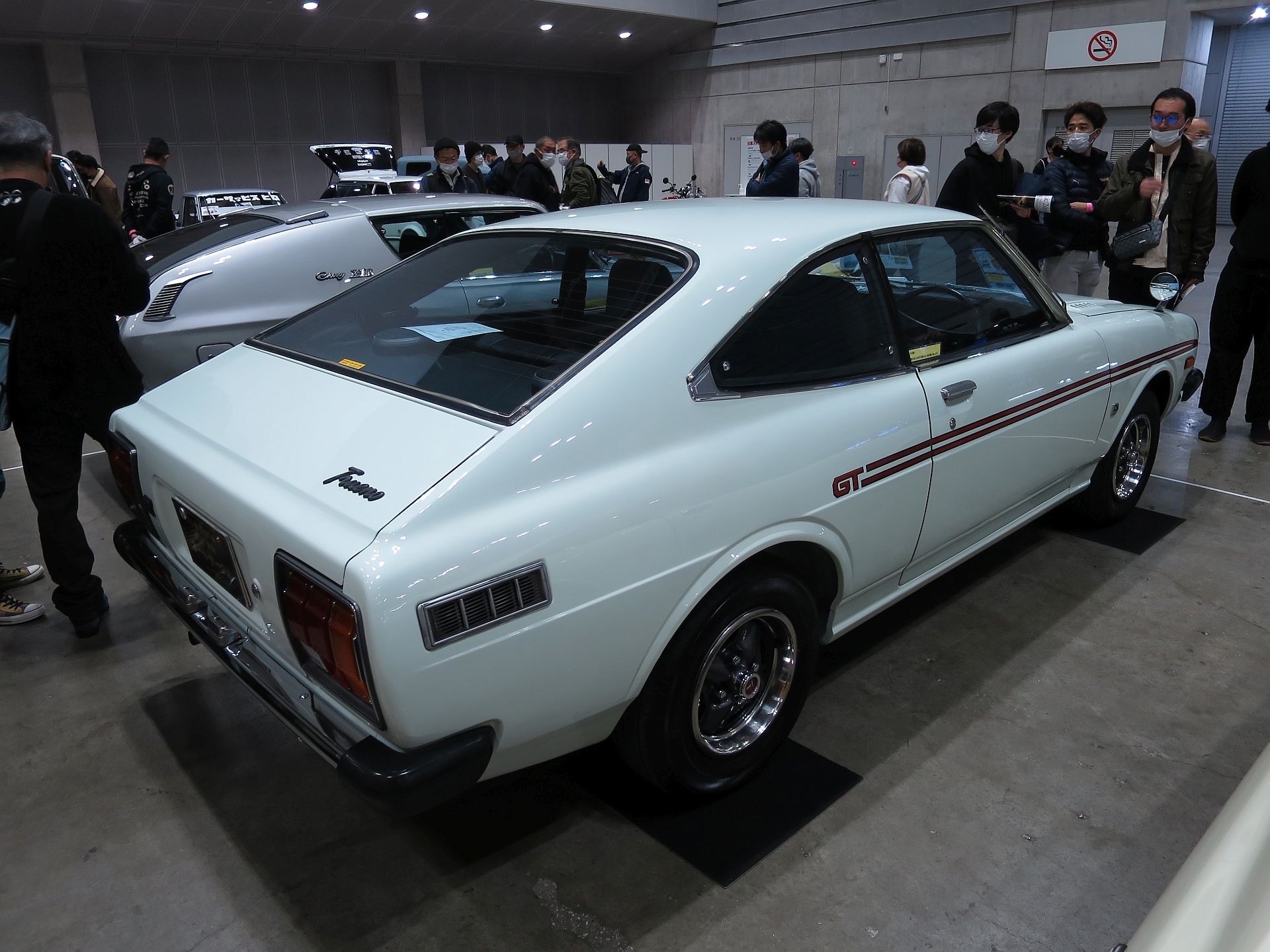 Nostalgic2DaysのTE47/37/51トレノ/レビン: レースとレールと、車に乗って